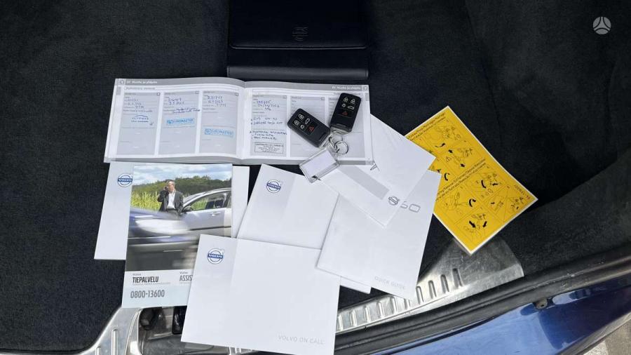 Zils Volvo V60 2014 Šilutė, ar dzinēja tilpumu 1.98 L un nobraukumu 257 tūkst. km par 6999 €, foto 28 vietnē AUTOMOTO.COM.LV
