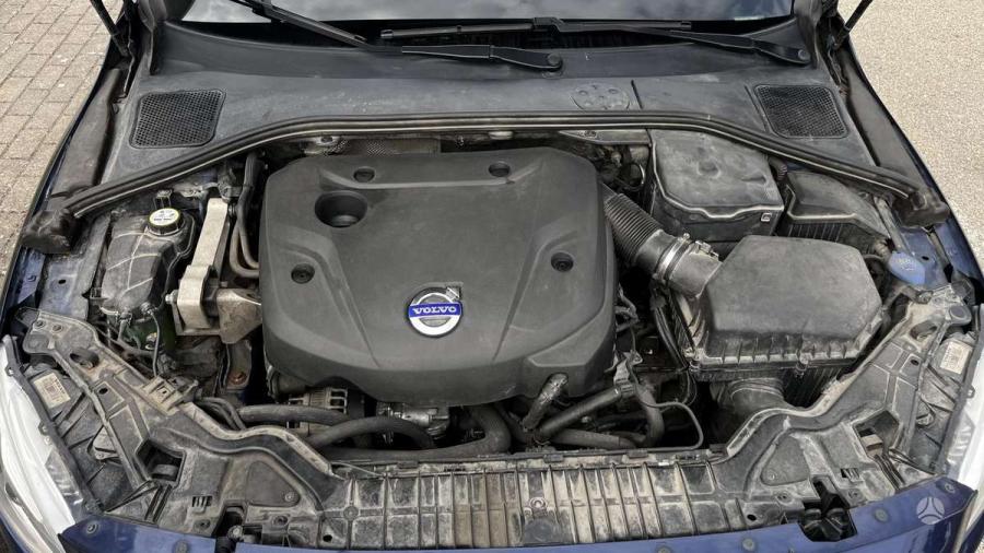 Zils Volvo V60 2014 Šilutė, ar dzinēja tilpumu 1.98 L un nobraukumu 257 tūkst. km par 6999 €, foto 32 vietnē AUTOMOTO.COM.LV