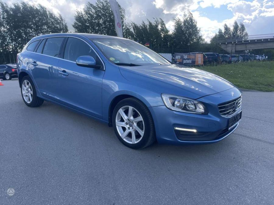 Zils Volvo V60 2014 Kauņa, ar dzinēja tilpumu 1.97 L un nobraukumu 267 tūkst. km par 5650 €, foto 3 vietnē AUTOMOTO.COM.LV