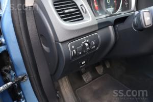 Zils Volvo V60 2014 Rīga, ar dzinēja tilpumu 2.00 L un nobraukumu 274 tūkst. km par 5990 €, foto 11 vietnē AUTOMOTO.COM.LV