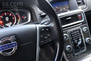 Zils Volvo V60 2014 Rīga, ar dzinēja tilpumu 2.00 L un nobraukumu 274 tūkst. km par 5990 €, foto 13 vietnē AUTOMOTO.COM.LV