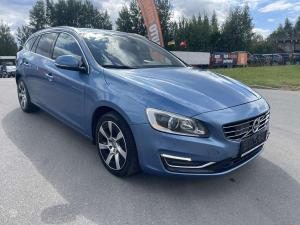 Blue Volvo V60 2014 in Kaunas, with an engine capacity of 2.40 L and mileage of 295 thousand km for 5950 €, photo 6 on AUTOMOTO.COM.LV