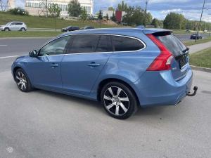 Blue Volvo V60 2014 in Kaunas, with an engine capacity of 2.40 L and mileage of 295 thousand km for 5950 €, photo 14 on AUTOMOTO.COM.LV