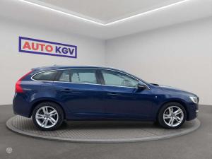 Blue Volvo V60 2014 in Klaipeda, with an engine capacity of 2.00 L and mileage of 338 thousand km for 6999 €, photo 7 on AUTOMOTO.COM.LV