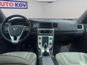 Blue Volvo V60 2014 in Klaipeda, with an engine capacity of 2.00 L and mileage of 338 thousand km for 6999 €, photo 14 on AUTOMOTO.COM.LV