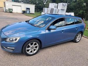 Blue Volvo V60 2014 in Kaunas, with an engine capacity of 1.56 L and mileage of 223 thousand km for 6550 €, photo 9 on AUTOMOTO.COM.LV