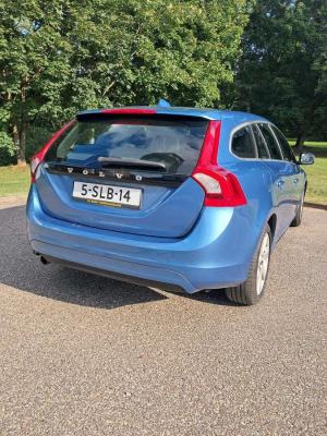Blue Volvo V60 2014 in Kaunas, with an engine capacity of 1.56 L and mileage of 223 thousand km for 6550 €, photo 20 on AUTOMOTO.COM.LV