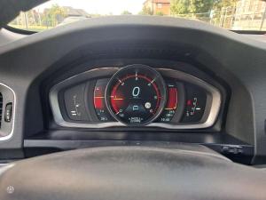 Blue Volvo V60 2014 in Kaunas, with an engine capacity of 1.56 L and mileage of 223 thousand km for 6550 €, photo 28 on AUTOMOTO.COM.LV