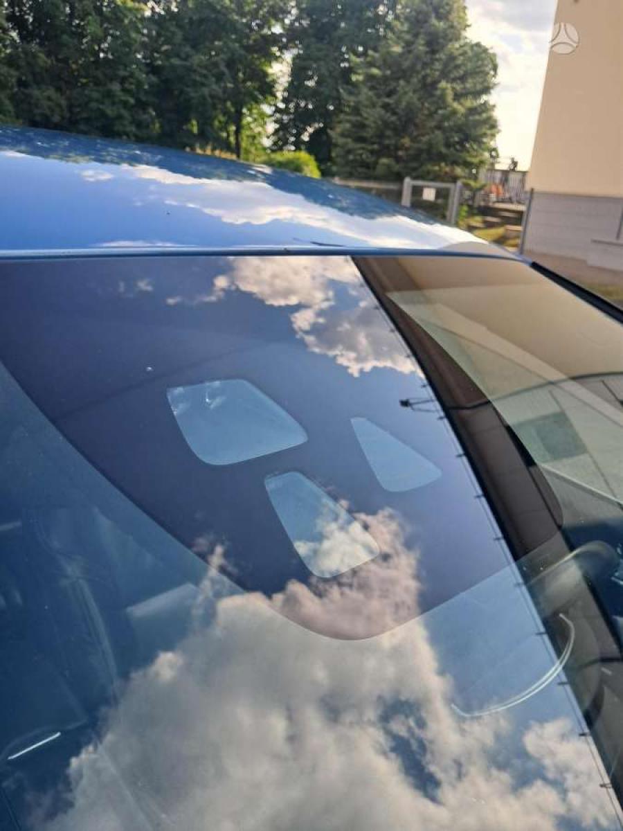 Blue Volvo V60 2014 in Kaunas, with an engine capacity of 1.56 L and mileage of 223 thousand km for 6550 €, photo 35 on AUTOMOTO.COM.LV