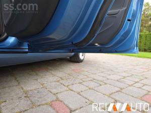 Zils Volvo V60 2014 Rīga, ar dzinēja tilpumu 2.00 L un nobraukumu 339 tūkst. km par 6850 €, foto 32 vietnē AUTOMOTO.COM.LV