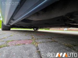 Zils Volvo V60 2014 Rīga, ar dzinēja tilpumu 2.00 L un nobraukumu 339 tūkst. km par 6850 €, foto 33 vietnē AUTOMOTO.COM.LV