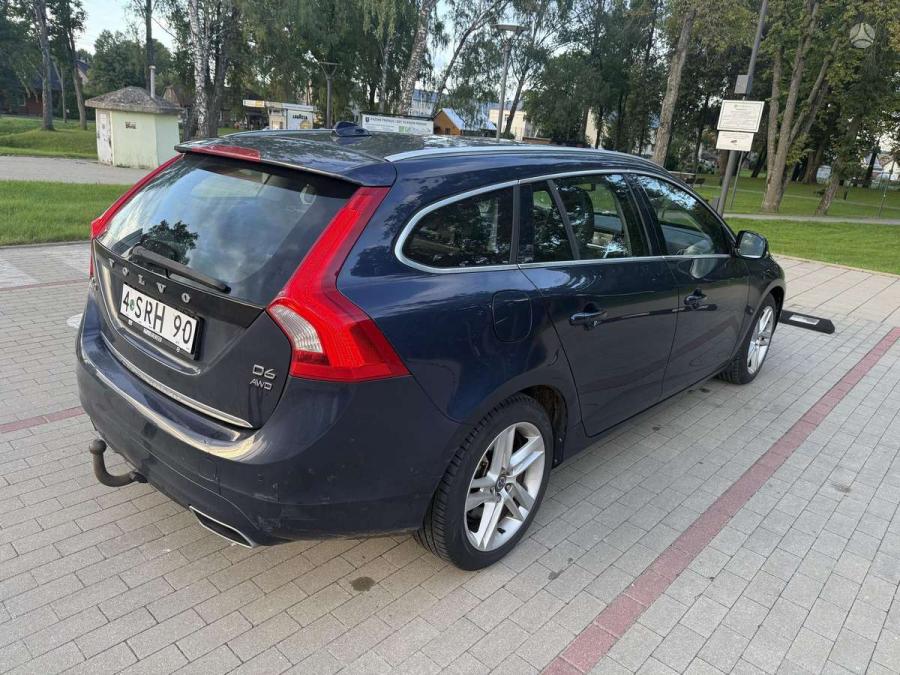 Синий Вольво B60 2014 в Пренай, объемом двигателя 2.40 л и пробегом 226 тыс. км за 6950 €, фото 13 на AUTOMOTO.COM.LV