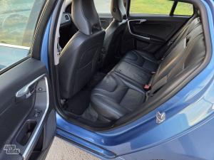 Blue Volvo V60 2014 in Kaunas, with an engine capacity of 2.40 L and mileage of 206 thousand km for 7650 €, photo 11 on AUTOMOTO.COM.LV