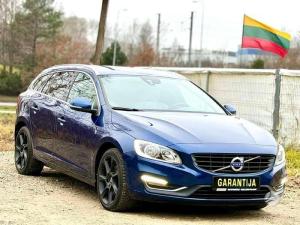 Zils Volvo V60 2015 Šauļi, ar dzinēja tilpumu 2.00 L un nobraukumu 270 tūkst. km par 8550 €, foto 17 vietnē AUTOMOTO.COM.LV