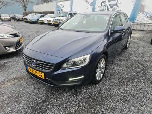Blue Volvo V60 2015 in Kaunas, with an engine capacity of 1.56 L and mileage of 267 thousand km for 6950 €, photo  on AUTOMOTO.COM.LV