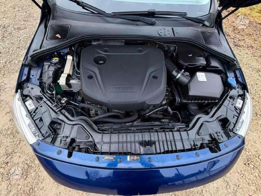 Blue Volvo V60 2015 in Siauliai, with an engine capacity of 2.00 L and mileage of 270 thousand km for 8550 €, photo 39 on AUTOMOTO.COM.LV