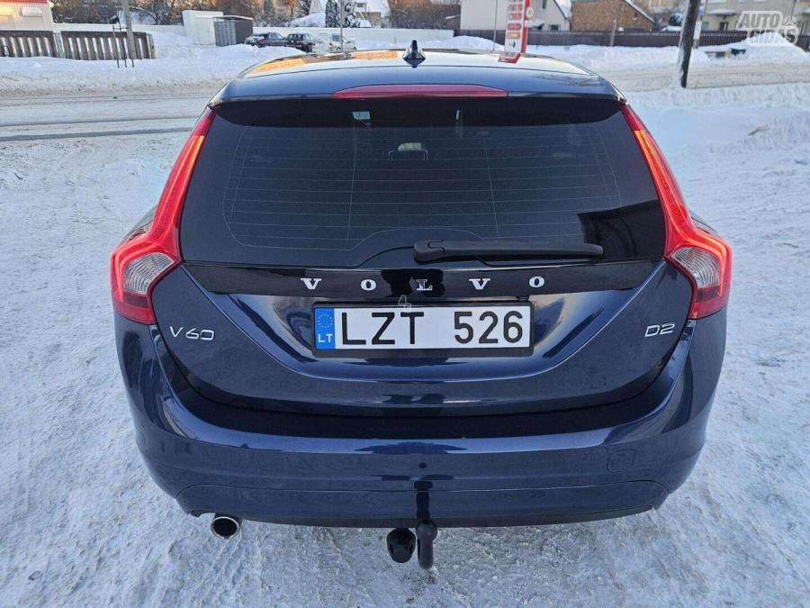 Blue Volvo V60 2015 in Siauliai, with an engine capacity of 1.60 L and mileage of 339 thousand km for 5750 €, photo 10 on AUTOMOTO.COM.LV