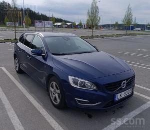Zils Volvo V60 2015 Rīga, ar dzinēja tilpumu 2.00 L un nobraukumu 352 tūkst. km par 6100 €, foto 3 vietnē AUTOMOTO.COM.LV