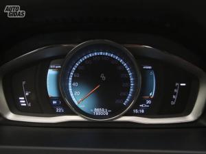 Blue Volvo V60 2015 in Vilnius, with an engine capacity of 2.40 L and mileage of 193 thousand km for 11299 €, photo 20 on AUTOMOTO.COM.LV