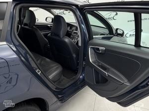 Синий Вольво B60 2015 в Авиженяй, объемом двигателя 2.40 л и пробегом 375 тыс. км за 5900 €, фото 13 на AUTOMOTO.COM.LV