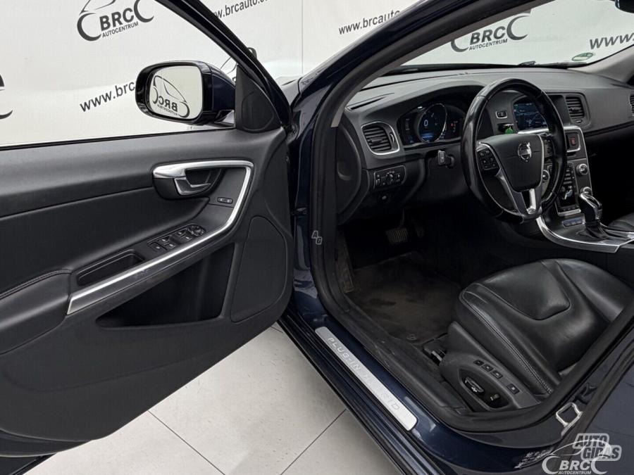 Синий Вольво B60 2015 в Авиженяй, объемом двигателя 2.40 л и пробегом 375 тыс. км за 5900 €, фото 18 на AUTOMOTO.COM.LV
