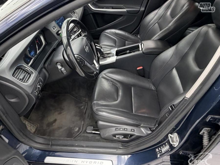 Синий Вольво B60 2015 в Авиженяй, объемом двигателя 2.40 л и пробегом 375 тыс. км за 5900 €, фото 20 на AUTOMOTO.COM.LV