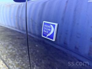 Blue Volvo V60 2015 in Riga, with an engine capacity of 2.00 L and mileage of 253 thousand km for 9500 €, photo 8 on AUTOMOTO.COM.LV
