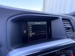 Blue Volvo V60 2015 in Riga, with an engine capacity of 2.00 L and mileage of 253 thousand km for 9500 €, photo 22 on AUTOMOTO.COM.LV