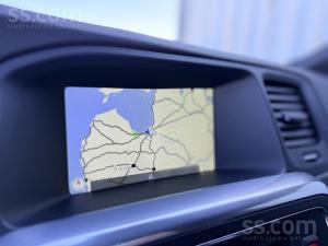 Blue Volvo V60 2015 in Riga, with an engine capacity of 2.00 L and mileage of 253 thousand km for 9500 €, photo 23 on AUTOMOTO.COM.LV