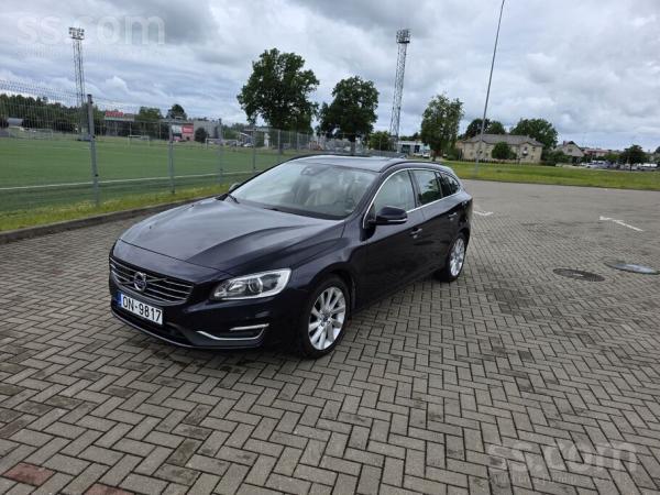 Синий Вольво B60 2015 в Рига, объемом двигателя 2.00 л и пробегом 264 тыс. км за 9200 €, фото 1 на AUTOMOTO.COM.LV