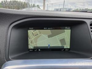 Zils Volvo V60 2015 Rīga, ar dzinēja tilpumu 2.00 L un nobraukumu 264 tūkst. km par 9200 €, foto 15 vietnē AUTOMOTO.COM.LV