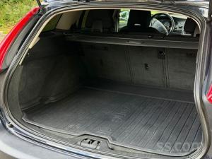 Blue Volvo V60 2015 in Tukums, with an engine capacity of 2.00 L and mileage of 278 thousand km for 3500 €, photo 19 on AUTOMOTO.COM.LV