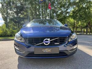 Blue Volvo V60 2015 in Kazlu Ruda, with an engine capacity of 1.97 L and mileage of 226 thousand km for 7500 €, photo 12 on AUTOMOTO.COM.LV