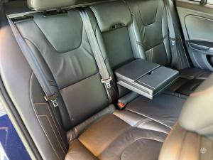 Blue Volvo V60 2015 in Kazlu Ruda, with an engine capacity of 1.97 L and mileage of 226 thousand km for 7500 €, photo 30 on AUTOMOTO.COM.LV