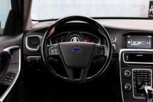 Синий Вольво B60 2015 в Рига, объемом двигателя 2.00 л и пробегом 260 тыс. км за 7495 €, фото 30 на AUTOMOTO.COM.LV