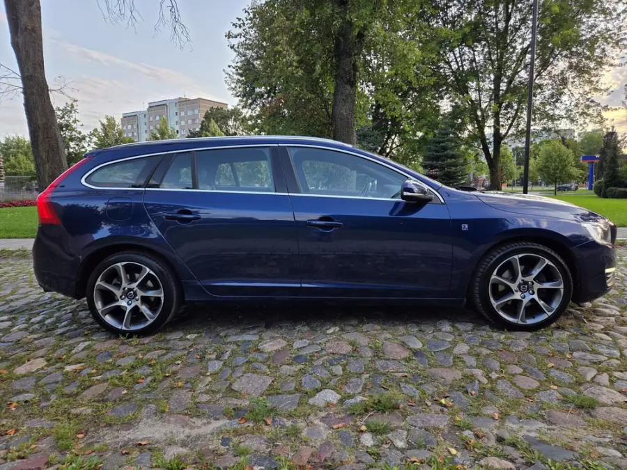 Синий Вольво B60 2015 в Елгава, объемом двигателя 1.60 л и пробегом 228 тыс. км за 9300 €, фото 9 на AUTOMOTO.COM.LV