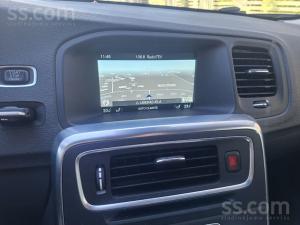 Blue Volvo V60 2015 in Riga, with an engine capacity of 2.00 L and mileage of 246 thousand km for 6300 €, photo 11 on AUTOMOTO.COM.LV