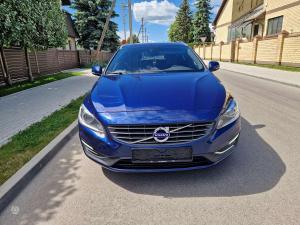 Blue Volvo V60 2015 in Kaunas, with an engine capacity of 1.97 L and mileage of 294 thousand km for 6350 €, photo 3 on AUTOMOTO.COM.LV