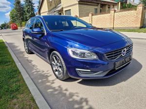 Blue Volvo V60 2015 in Kaunas, with an engine capacity of 1.97 L and mileage of 294 thousand km for 6350 €, photo 4 on AUTOMOTO.COM.LV