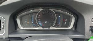 Blue Volvo V60 2015 in Kaunas, with an engine capacity of 2.40 L and mileage of 246 thousand km for 6399 €, photo 17 on AUTOMOTO.COM.LV