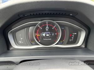 Zils Volvo V60 2015 Paide, ar dzinēja tilpumu 2.00 L un nobraukumu 265 tūkst. km par 7690 €, foto 16 vietnē AUTOMOTO.COM.LV