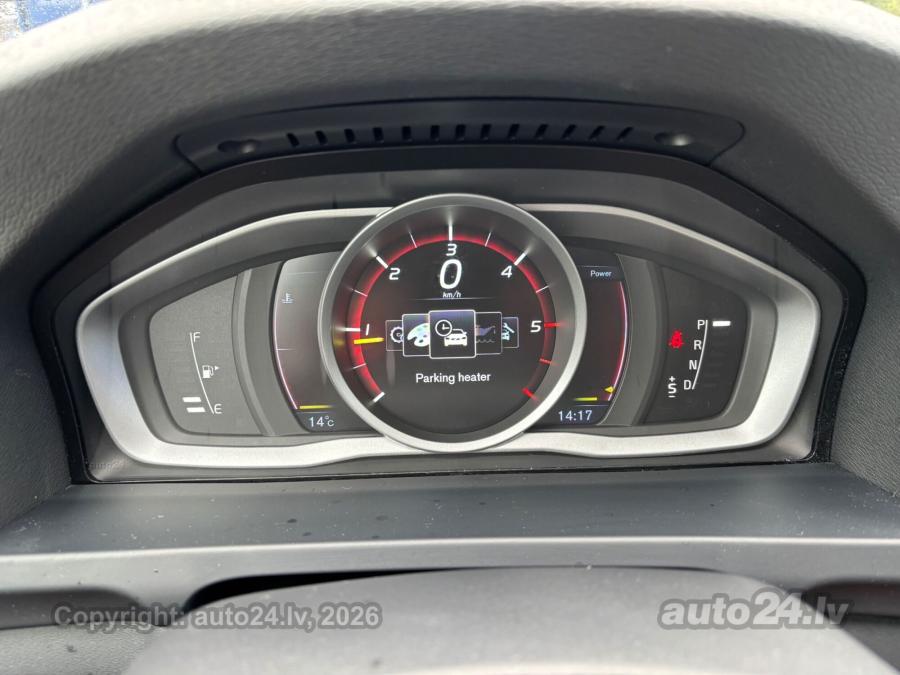 Zils Volvo V60 2015 Paide, ar dzinēja tilpumu 2.00 L un nobraukumu 265 tūkst. km par 7690 €, foto 16 vietnē AUTOMOTO.COM.LV