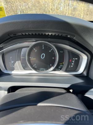 Zils Volvo V60 2015 Rīga, ar dzinēja tilpumu 2.00 L un nobraukumu 375 tūkst. km par 4500 €, foto 13 vietnē AUTOMOTO.COM.LV