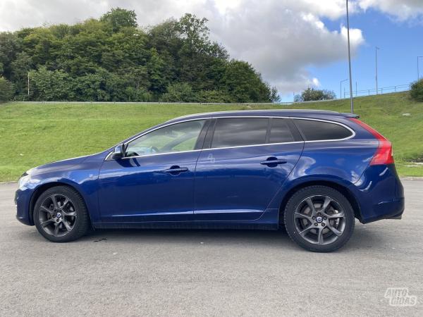 Zils Volvo V60 2015 Kauņa, ar dzinēja tilpumu 1.60 L un nobraukumu 285 tūkst. km par 7250 €, foto 3 vietnē AUTOMOTO.COM.LV