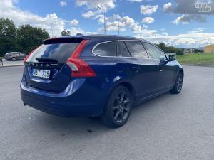 Zils Volvo V60 2015 Kauņa, ar dzinēja tilpumu 1.60 L un nobraukumu 285 tūkst. km par 7250 €, foto 5 vietnē AUTOMOTO.COM.LV
