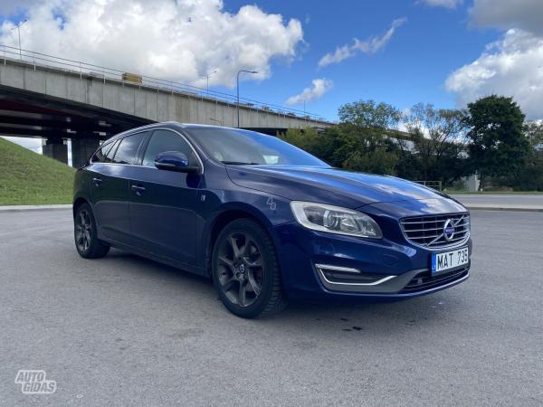 Zils Volvo V60 2015 Kauņa, ar dzinēja tilpumu 1.60 L un nobraukumu 285 tūkst. km par 7250 €, foto 6 vietnē AUTOMOTO.COM.LV