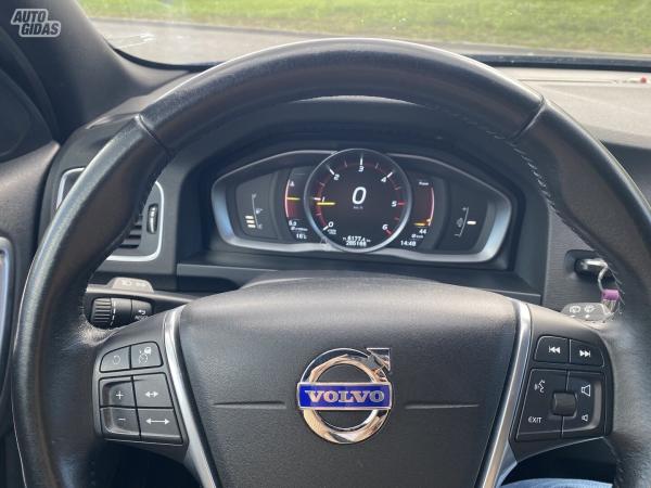 Zils Volvo V60 2015 Kauņa, ar dzinēja tilpumu 1.60 L un nobraukumu 285 tūkst. km par 7250 €, foto 11 vietnē AUTOMOTO.COM.LV