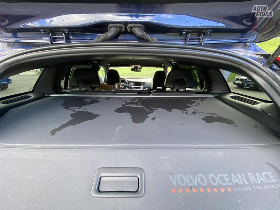 Zils Volvo V60 2015 Kauņa, ar dzinēja tilpumu 1.60 L un nobraukumu 285 tūkst. km par 7250 €, foto 16 vietnē AUTOMOTO.COM.LV
