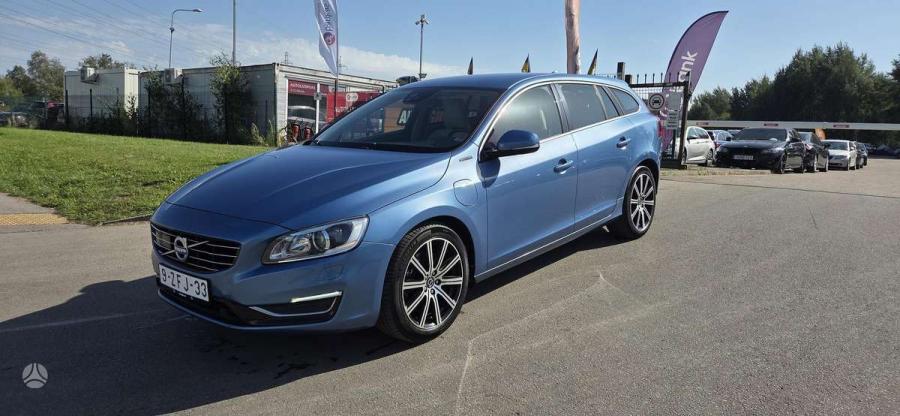 Синий Вольво B60 2015 в Каунас, объемом двигателя 2.40 л и пробегом 254 тыс. км за 7599 €, фото 5 на AUTOMOTO.COM.LV