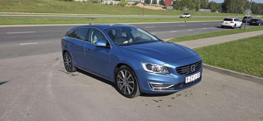 Синий Вольво B60 2015 в Каунас, объемом двигателя 2.40 л и пробегом 254 тыс. км за 7599 €, фото 8 на AUTOMOTO.COM.LV
